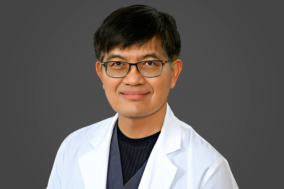 Vic Liengswangwong, MD